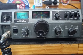 YAESU FT-7