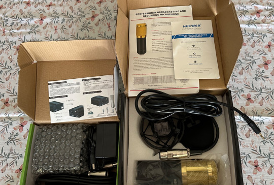 Neewer NW-800 mic and phantom PSU