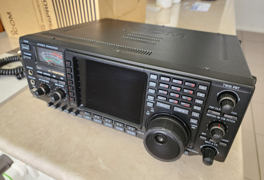Icom 756 pro 3